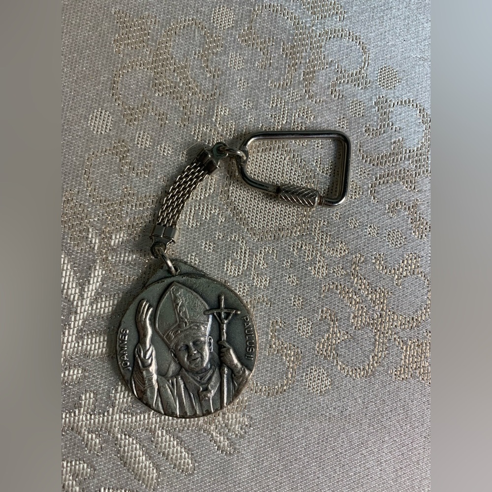Religious Silver Medallion Keychain - Gem